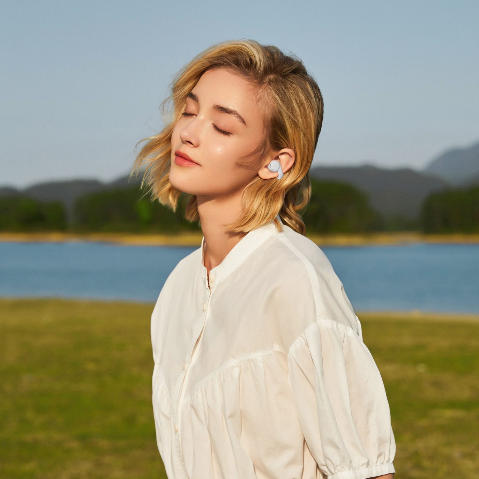 Mezone TIERRA Planet Series TWS Headphone White – Mezone